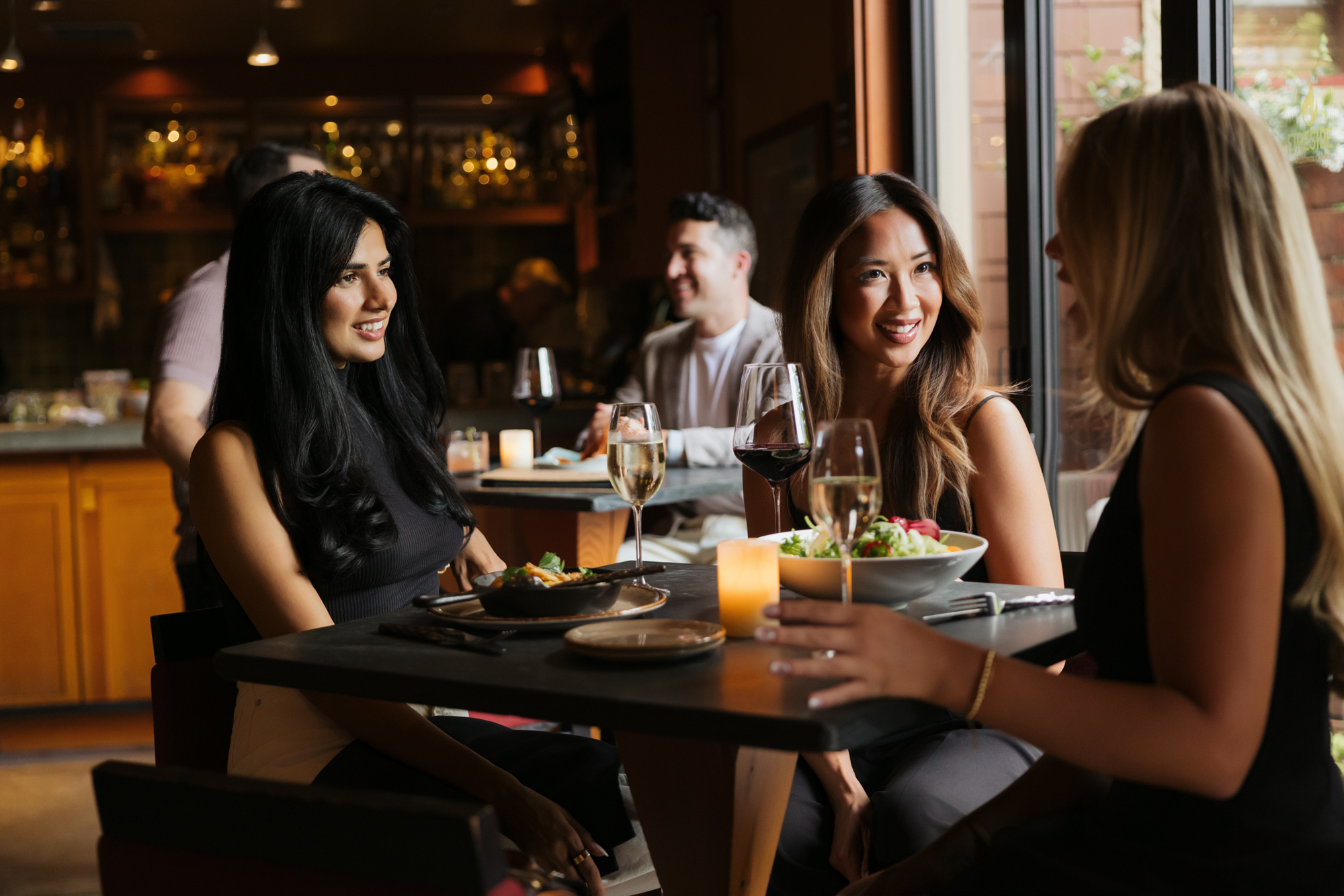 Fireside Lounge | Restaurants at Willows Lodge | Woodinville, WA Resort